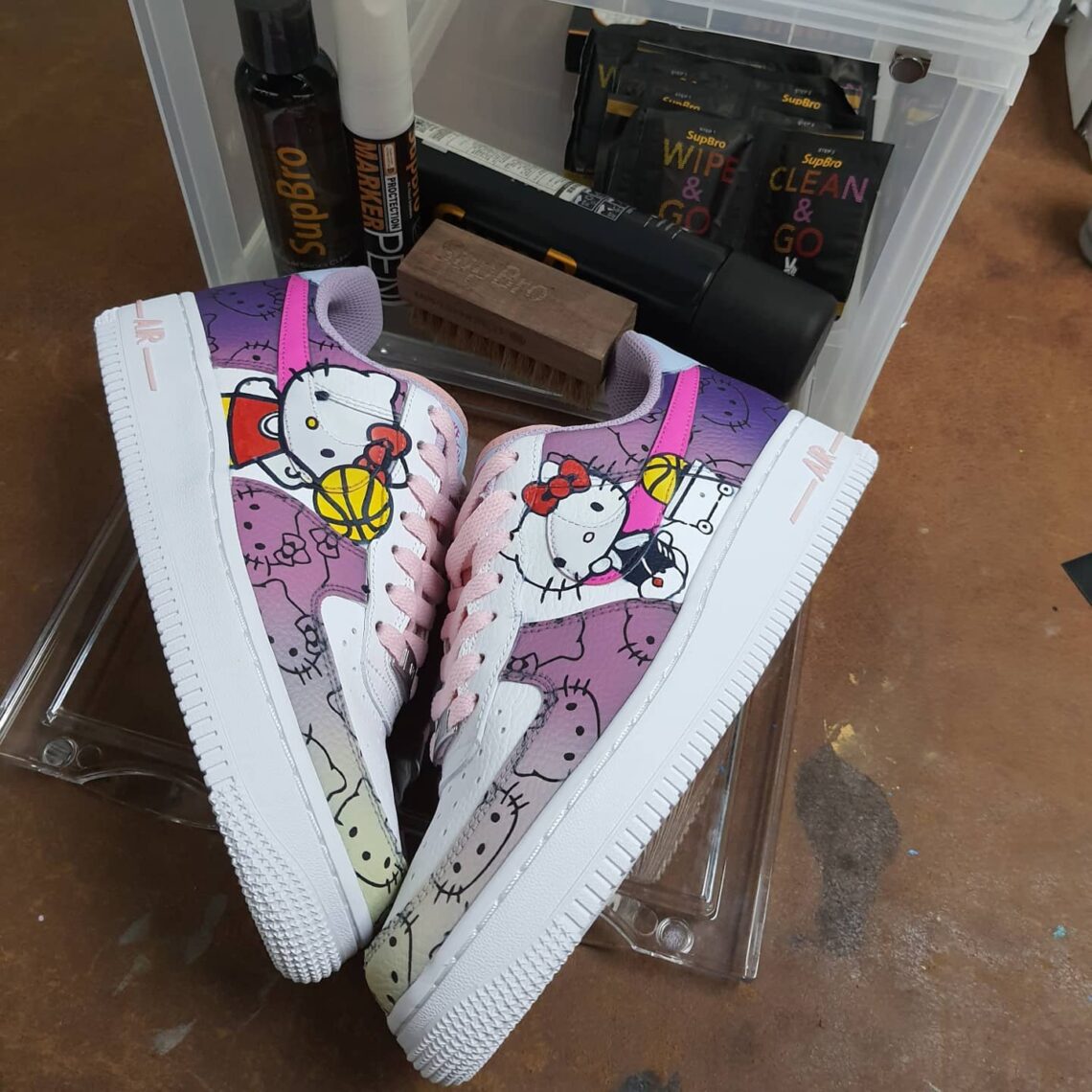Hello Kitty Air Force 1 Custom – Daniel Customs