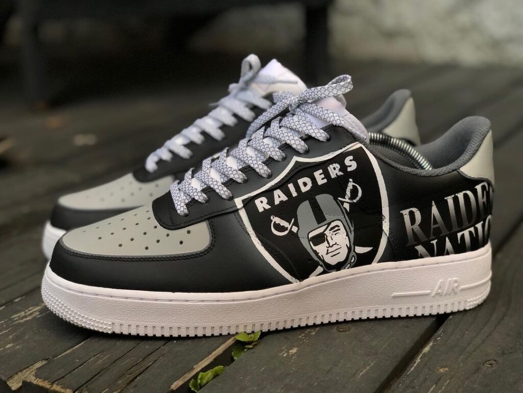 Raider Nation Air Force 1 Custom – Daniel Customs