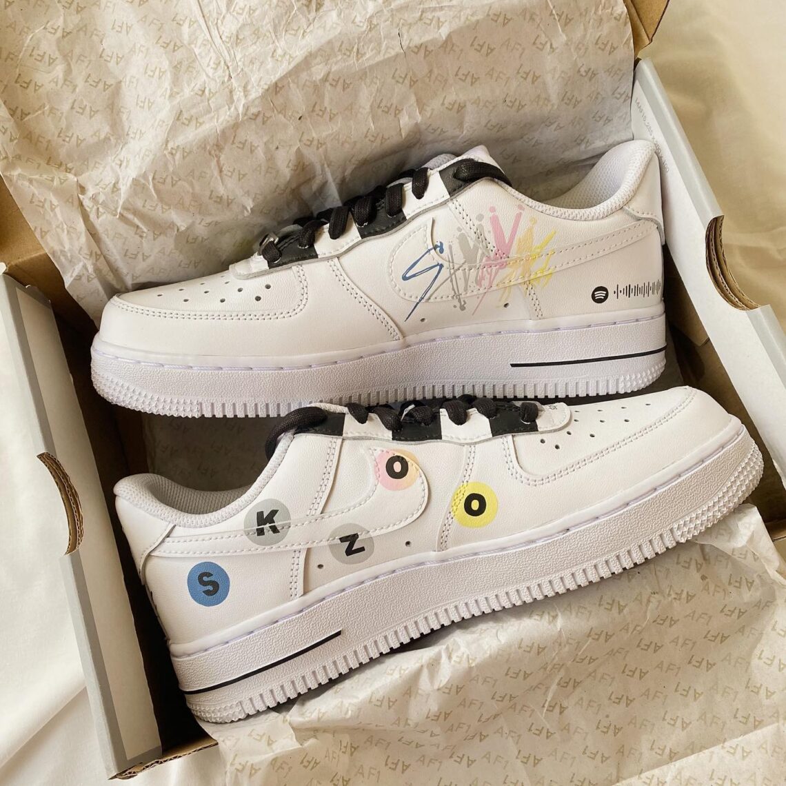 Stray Kids – Skzoo Air Force 1 Custom – Daniel Customs